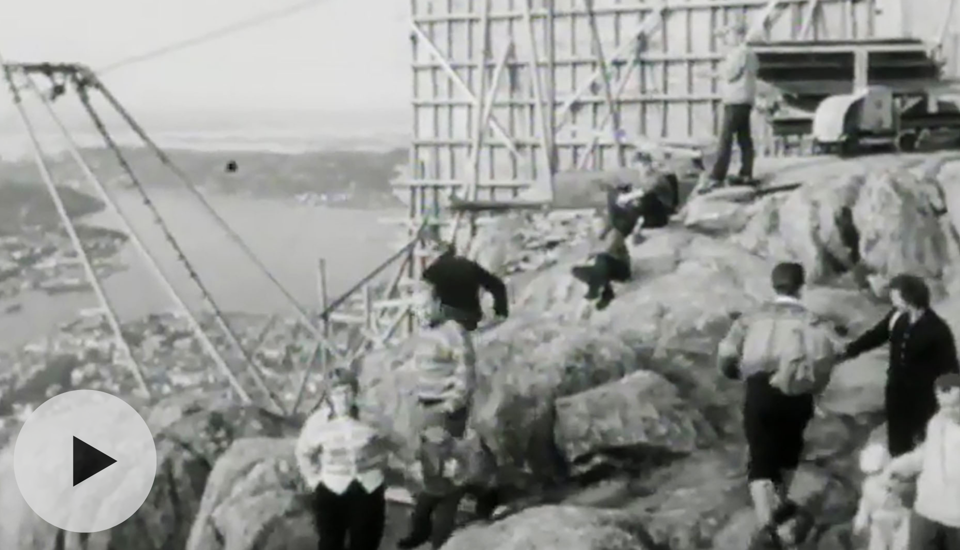 På Ulrikens topp | Nasjonalbiblioteket